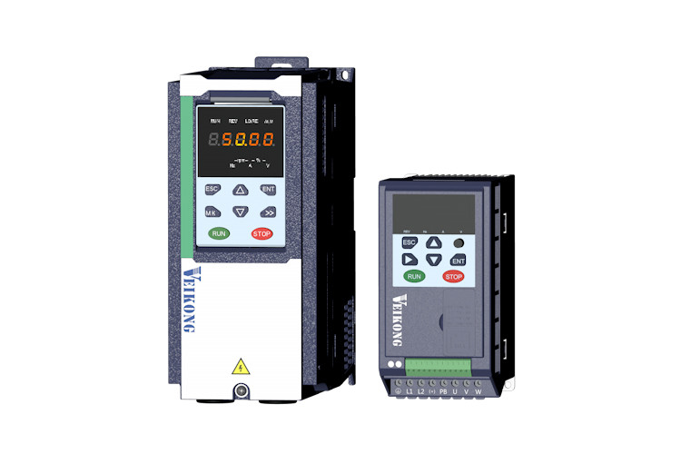 Mini IP20 VFD Frequency Inverter 220V 380V 0.4KW To 7.5KW For AC Motor